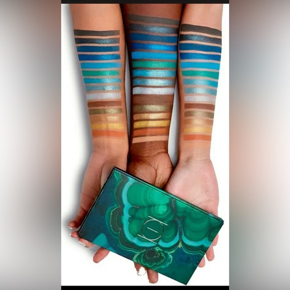 HipDot | Makeup | New Hipdot Cenote Pressed Eyeshadow Palette Gorgeous ...